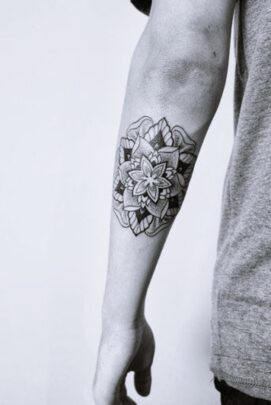 40 Unique And Strong Forearm Tattoos For Men – Macho Vibes