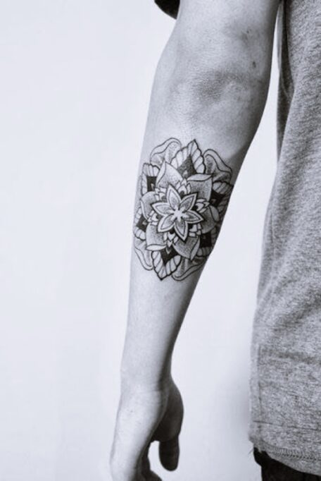 40 Unique And Strong Forearm Tattoos For Men – Macho Vibes