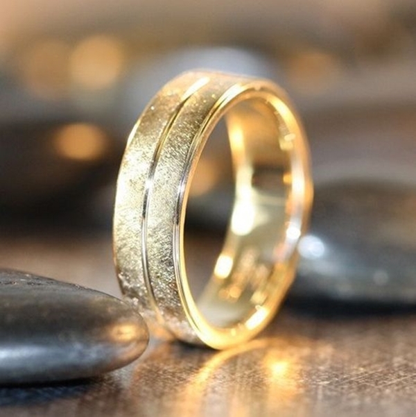 40 Best Men’s Engagement Ring Designs – Macho Vibes