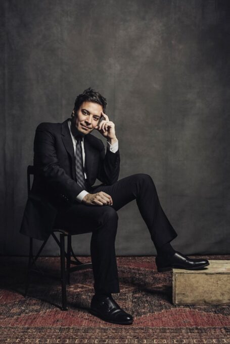 40 Best Portrait Photography Poses For Men – Macho Vibes