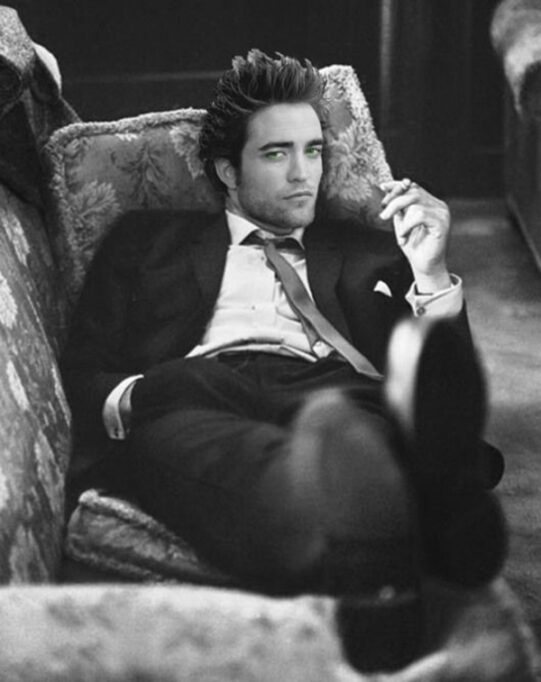 40 Best Portrait Photography Poses For Men – Macho Vibes