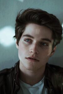 40 Face Photography Poses For Boys – Macho Vibes