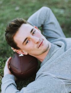 40 Face Photography Poses For Boys – Macho Vibes