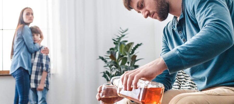 5 Ways Alcohol Can Ruin Your Life And Relationships – Macho Vibes