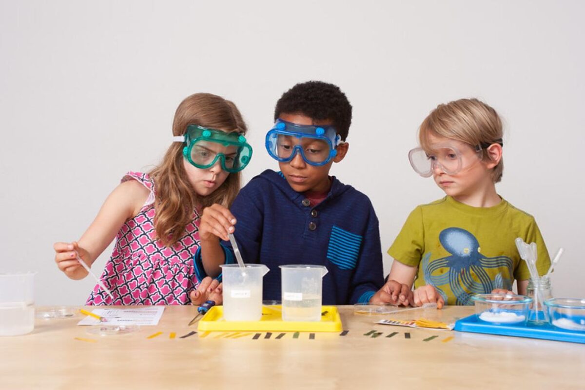 What Clever Things Can We Do With Dry Ice for Kids? – Macho Vibes