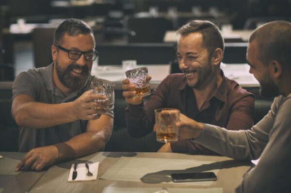 5 Ways Alcohol Can Ruin Your Life And Relationships – Macho Vibes