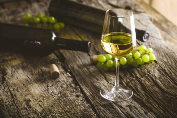 The Subtle Flavors of Sauvignon Blanc Wine - History of Sauvignon Blanc ...